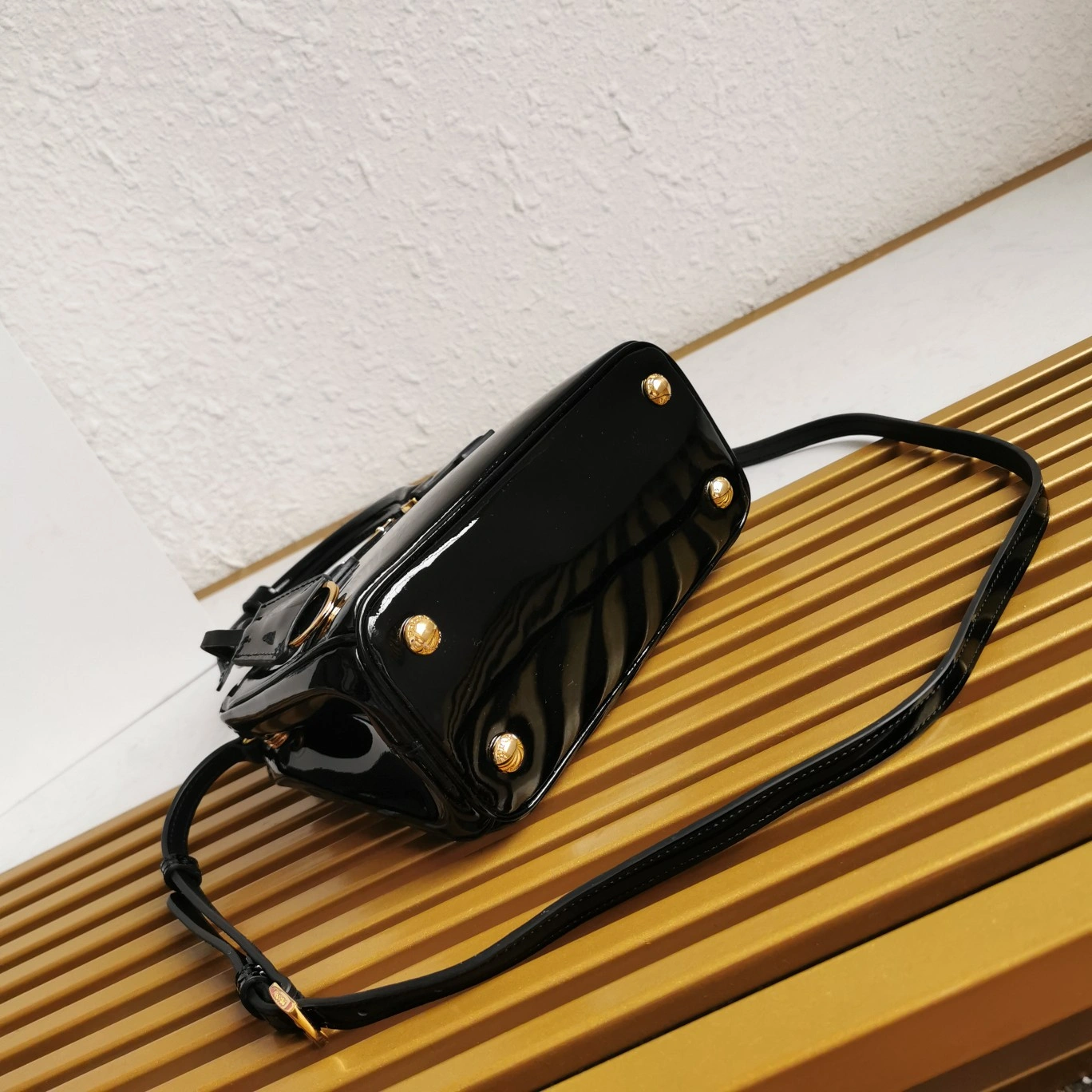 Accurate model Prada Top Handle Bags