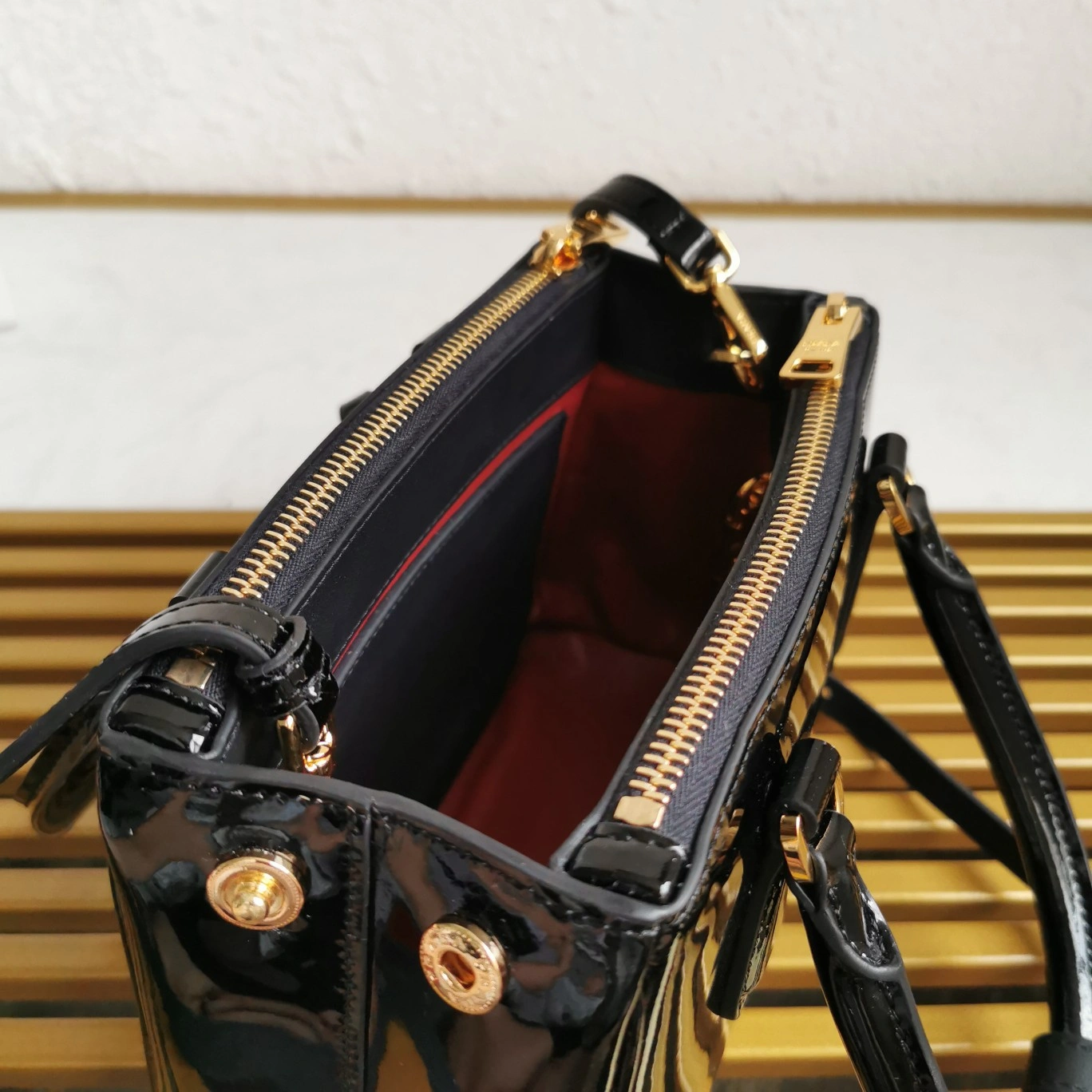 Accurate model Prada Top Handle Bags