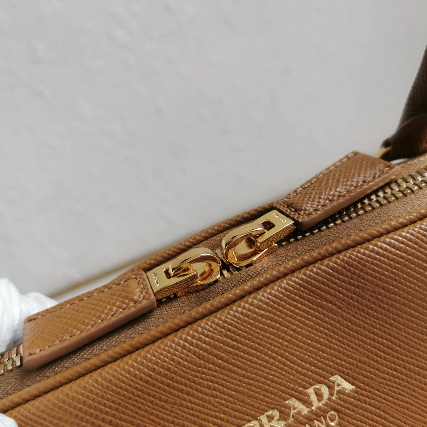 Accurate model Prada Top Handle Bags