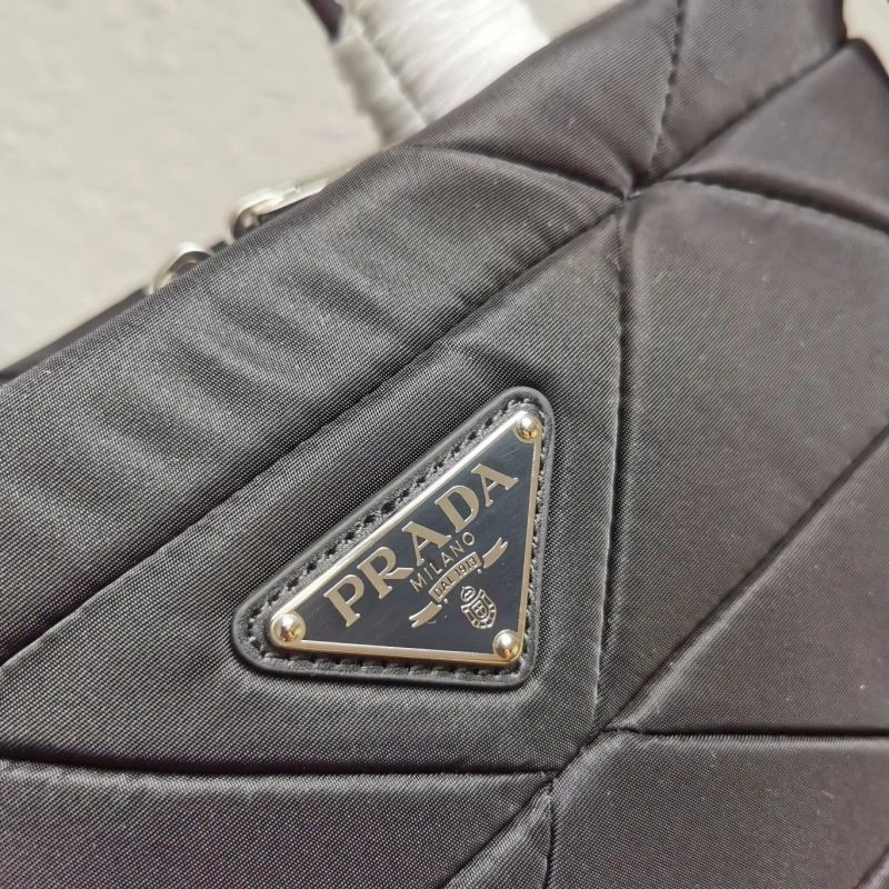 Accurate model Prada Top Handle Bags
