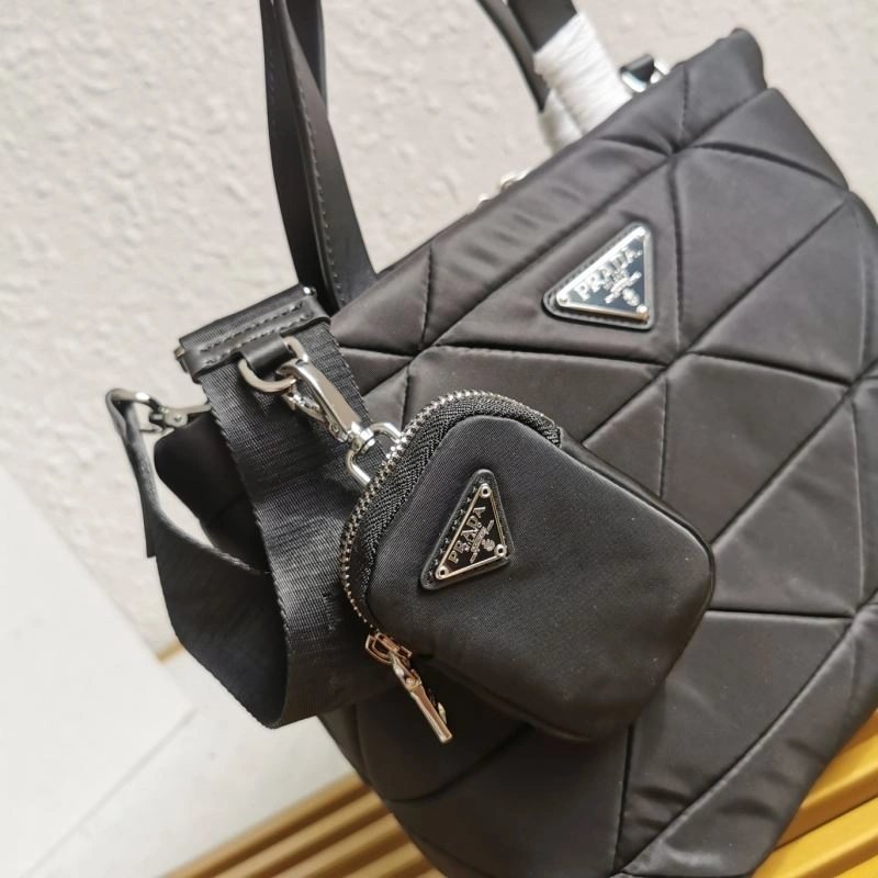 Accurate model Prada Top Handle Bags