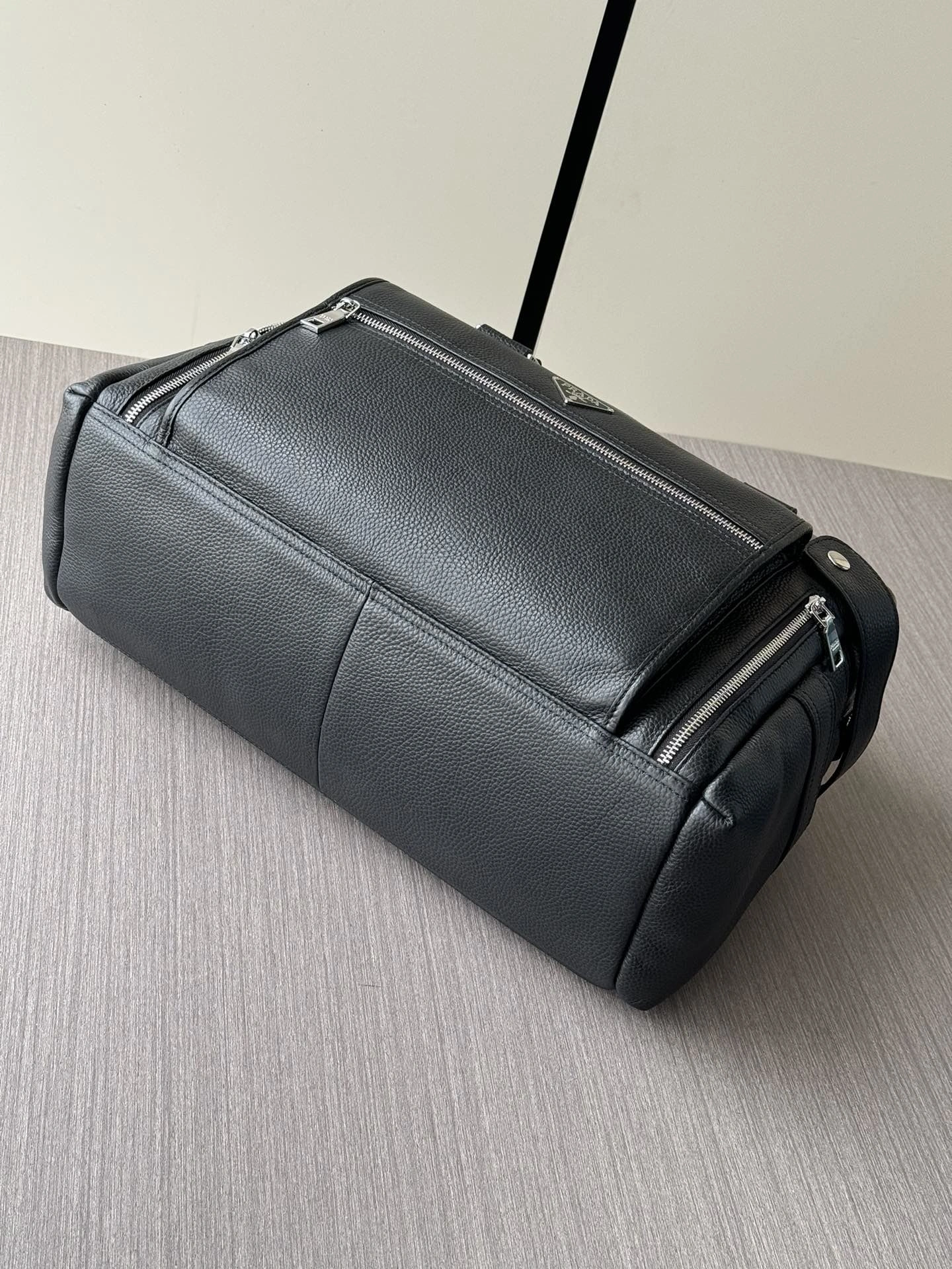 Low-cost Prada Travel Bags