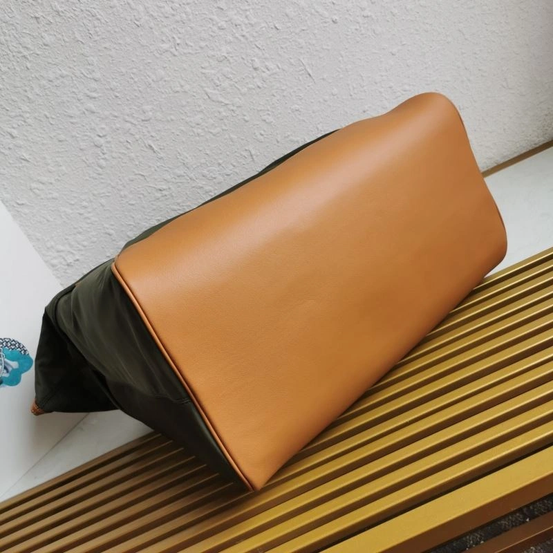 High accuracy Prada Travel Bags