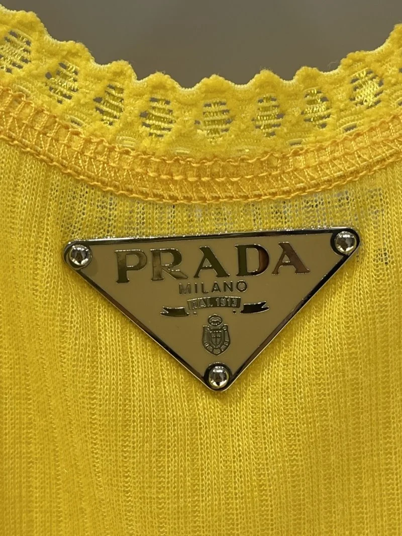 High fidelity Prada Vest