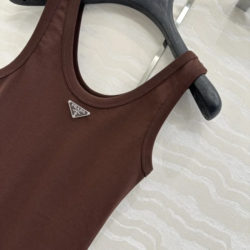 Low-cost Prada Vest