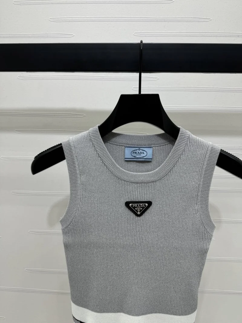High fidelity Prada Vest