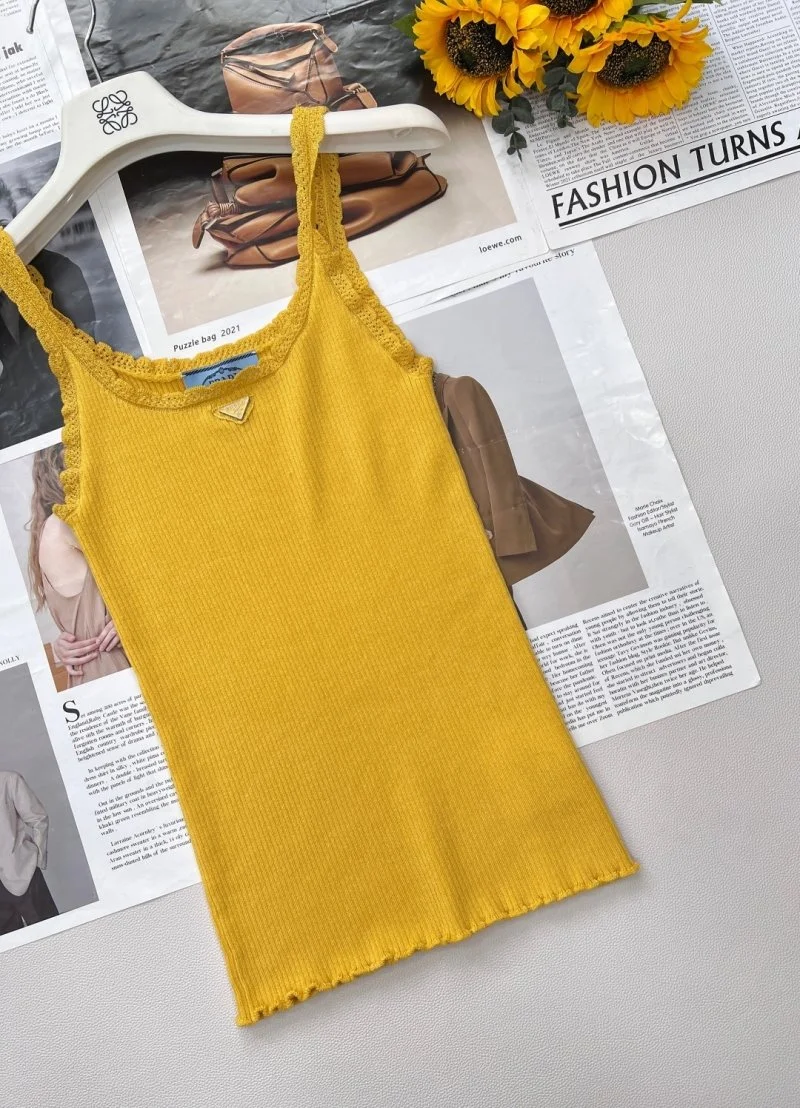 Low-cost Prada Vest