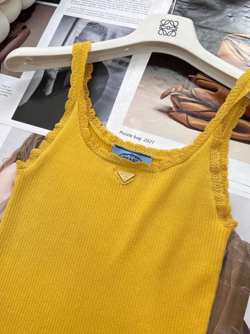 Low-cost Prada Vest