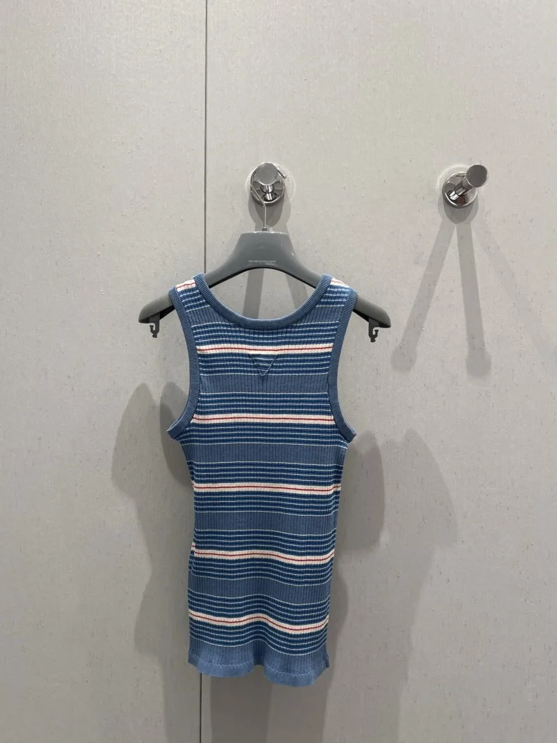 Low-cost Prada Vest