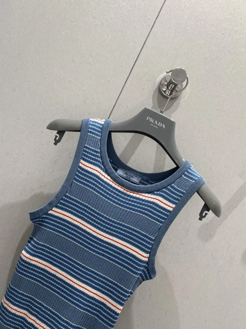 Low-cost Prada Vest