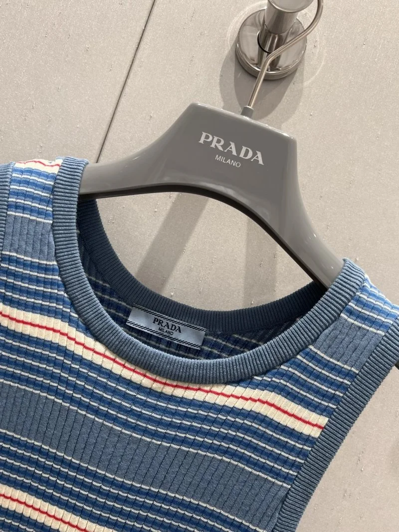 Low-cost Prada Vest