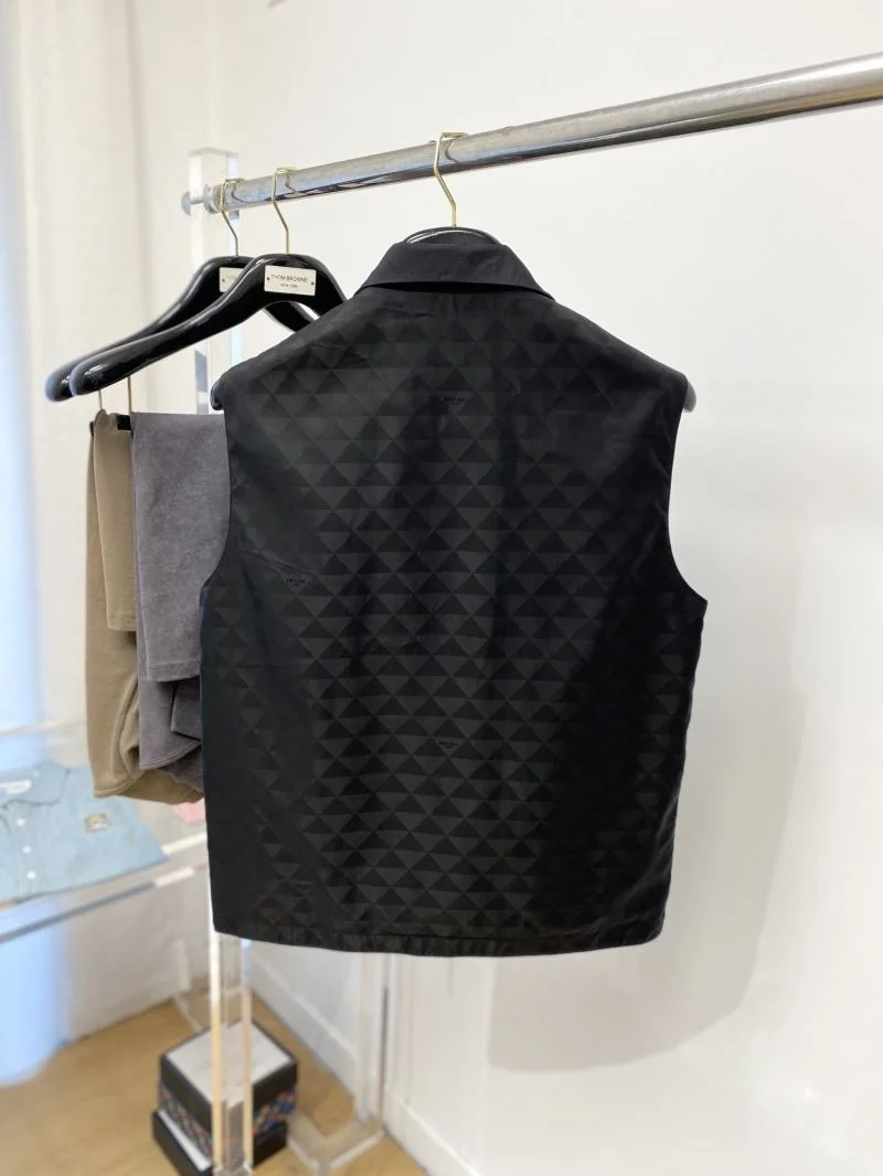 Legit Prada Vest