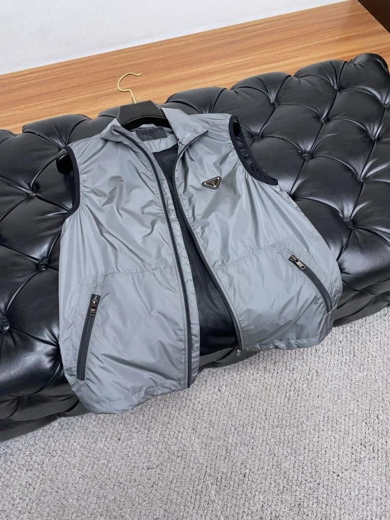 High fidelity Prada Vest