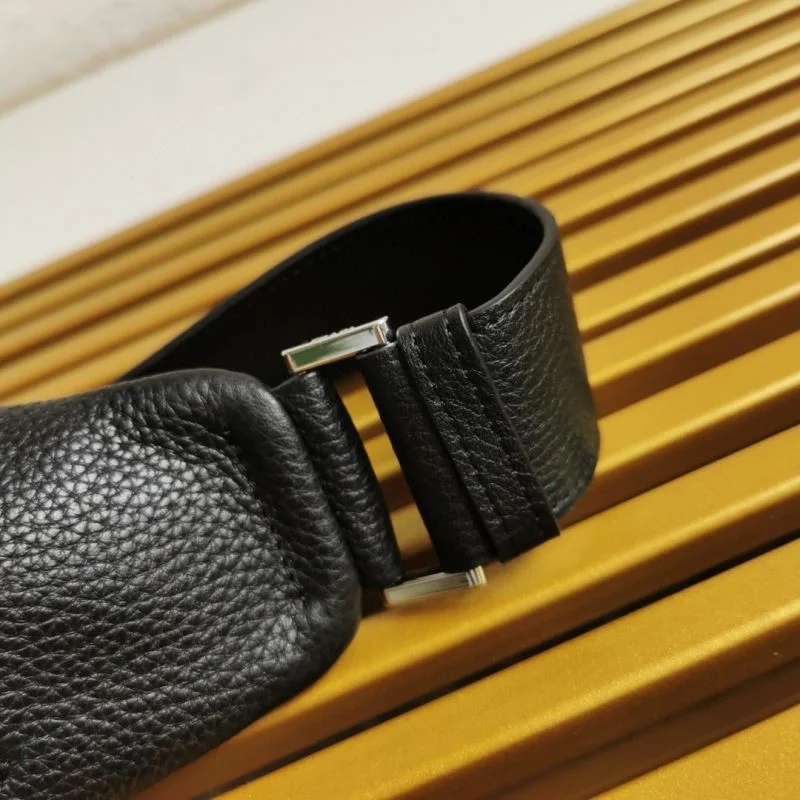 Low-cost Prada Waist Chest Packs