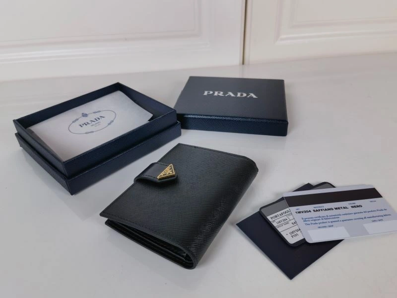 Brand-authenticated Prada Wallets Purse