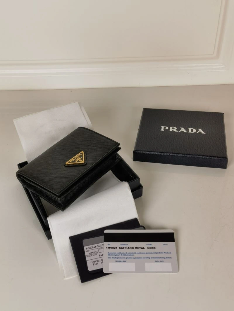 Value-priced Prada Wallets Purse