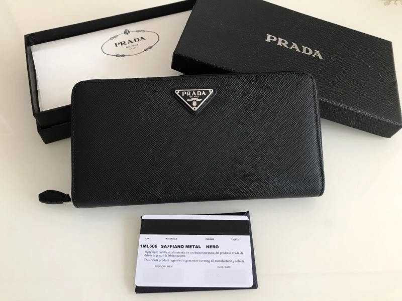 Prada Wallets Purse