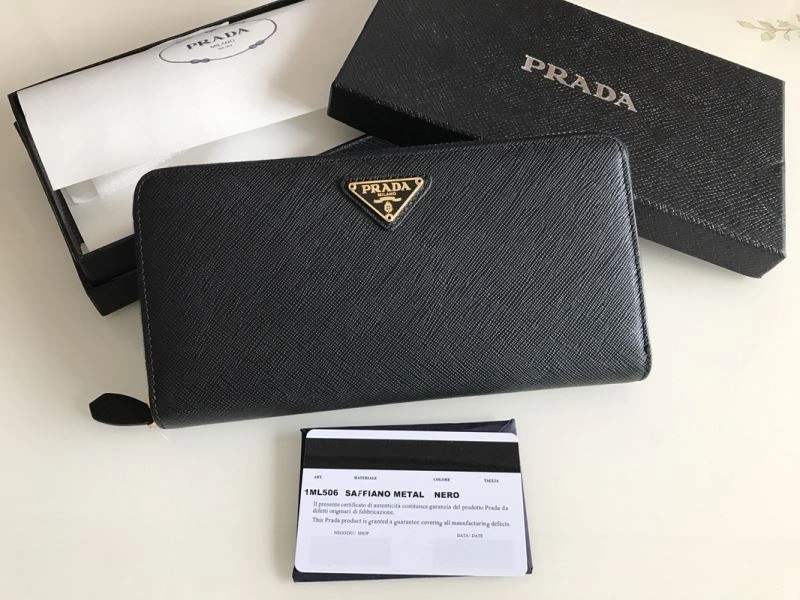 Prada Wallets Purse