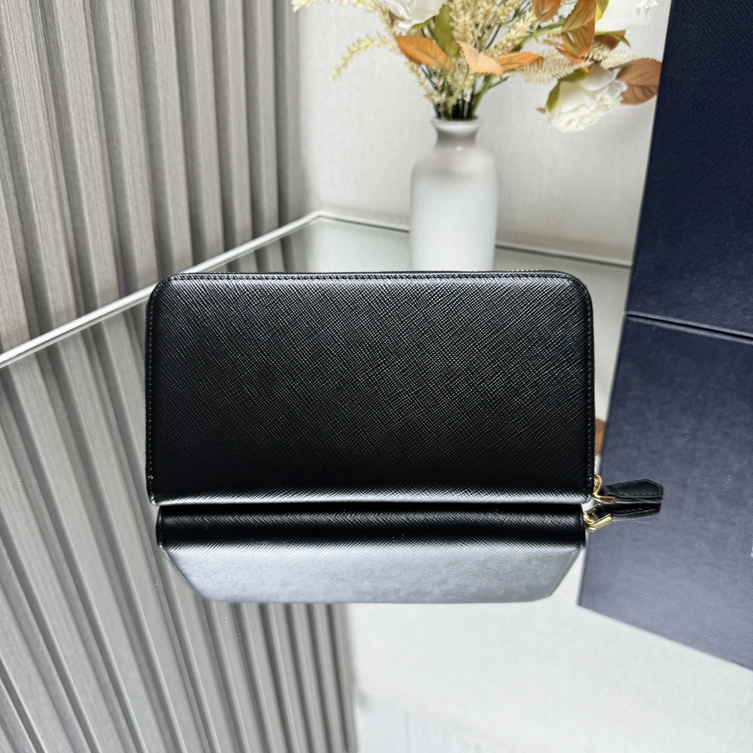 Cut-rate Prada Wallets Purse