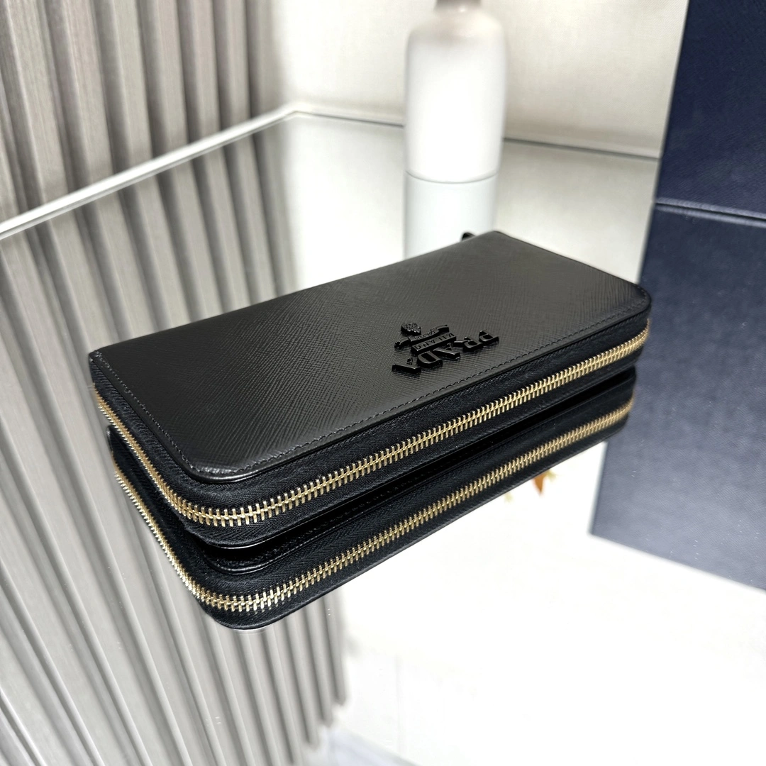 Cut-rate Prada Wallets Purse