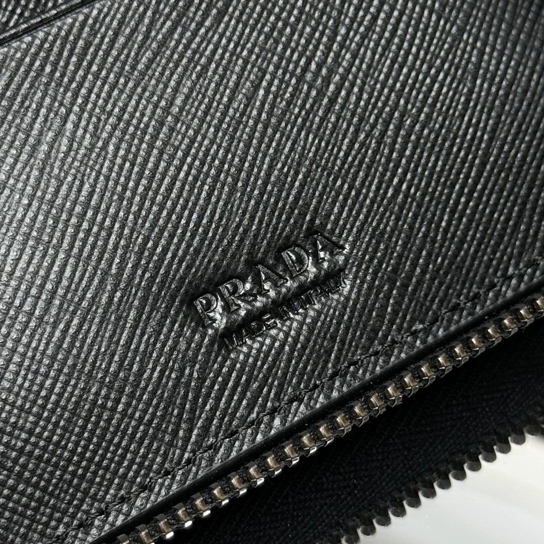 Genuine Prada Wallets Purse