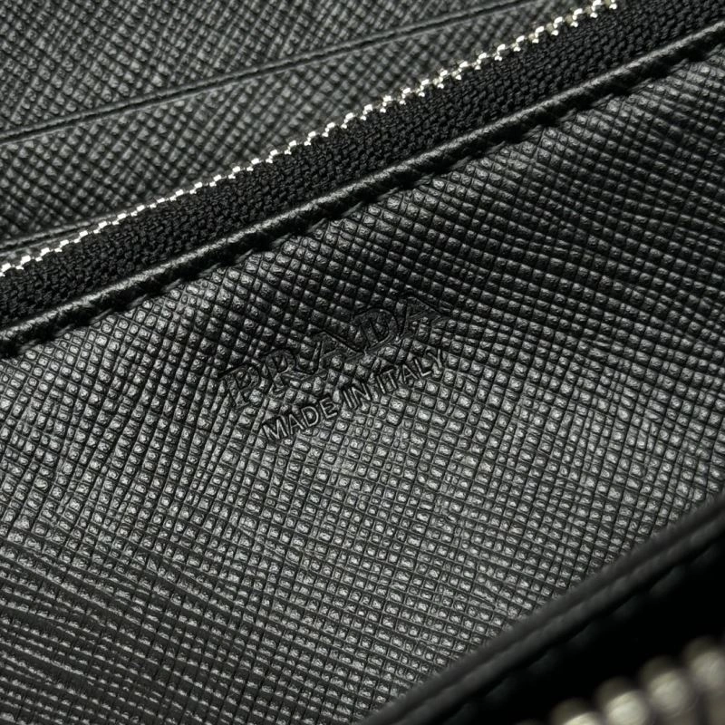 1:1 copy Prada Wallets Purse