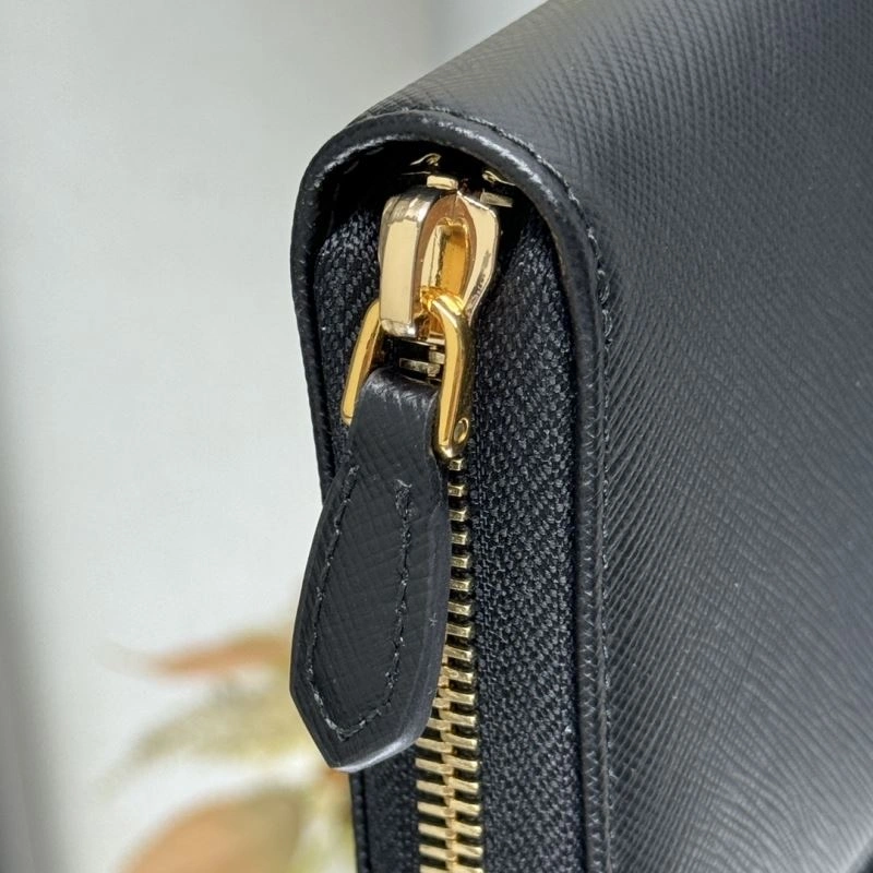 Reasonably priced Prada Wallets Purse