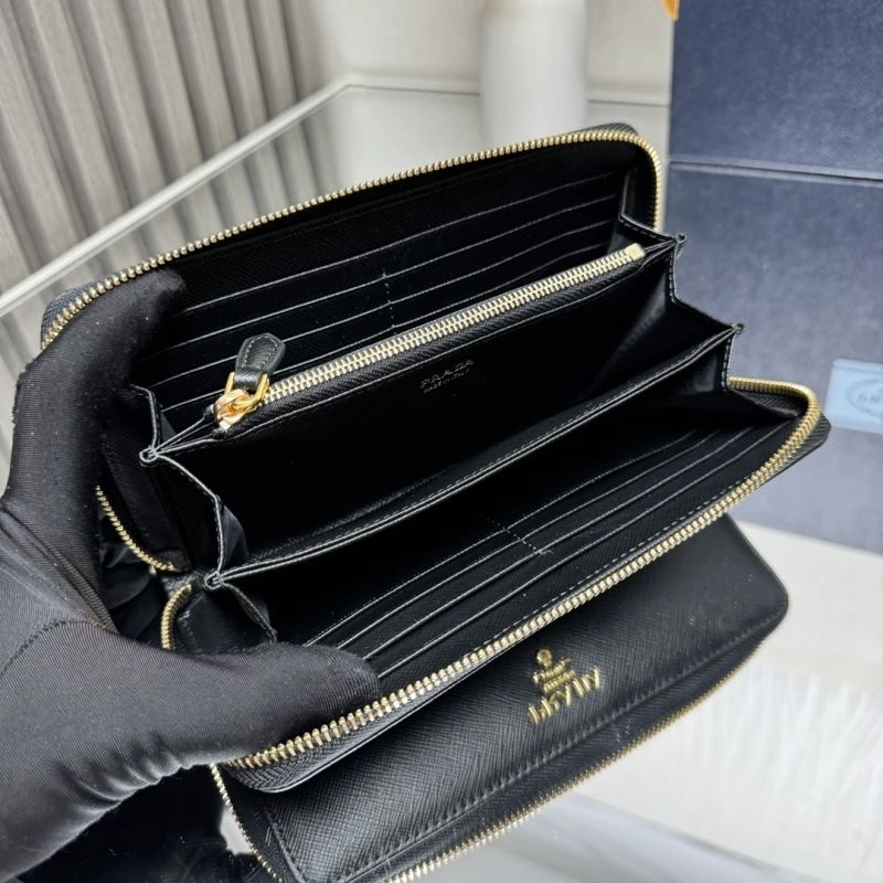 Reasonably priced Prada Wallets Purse