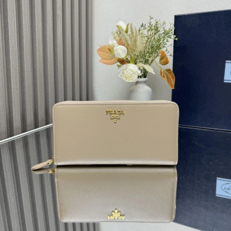 Prada Wallets Purse