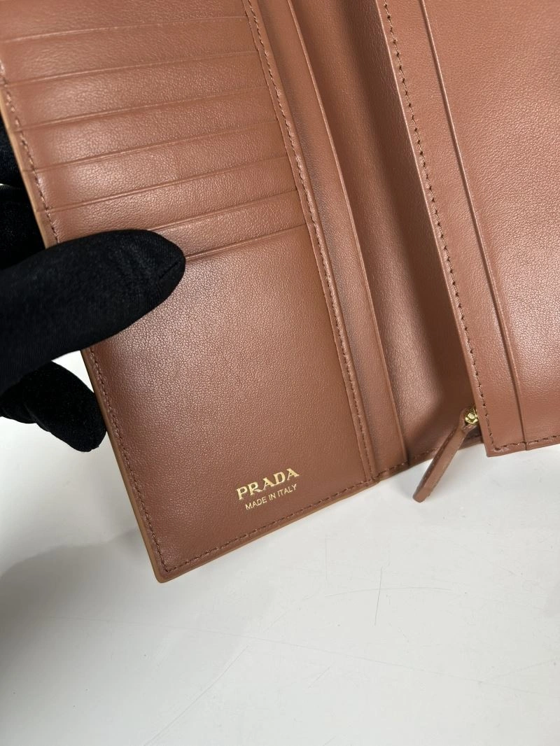 Cut-rate Prada Wallets Purse