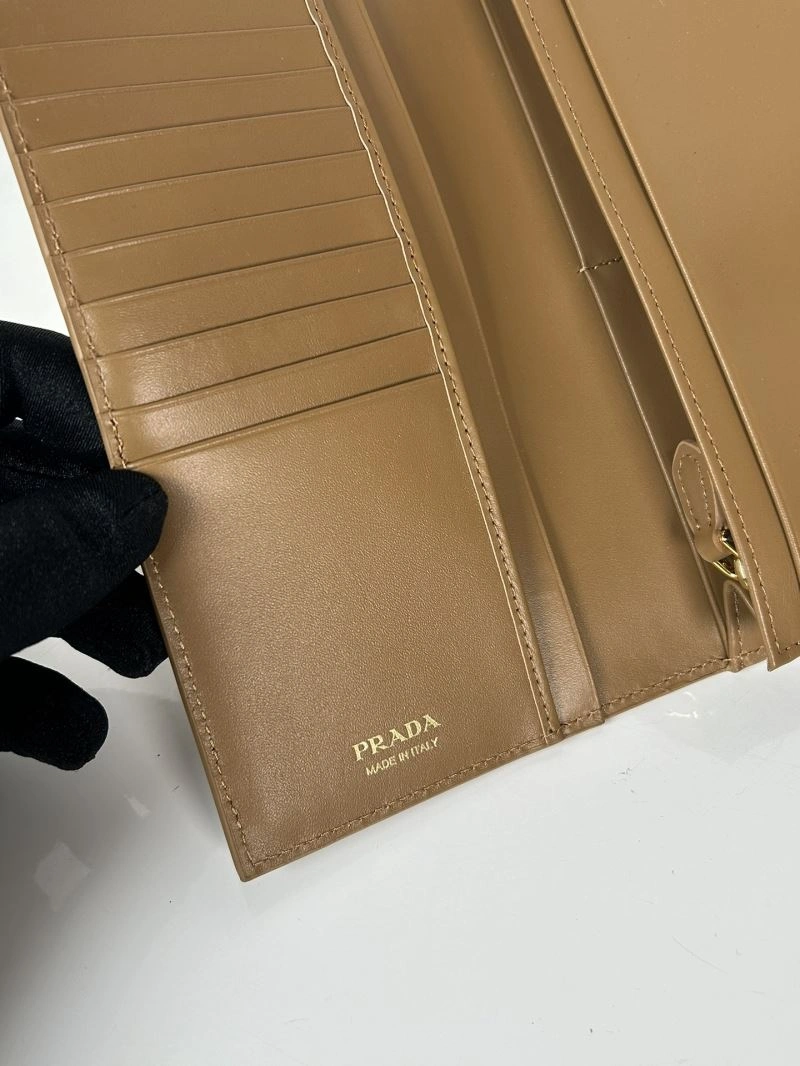 Legit Prada Wallets Purse