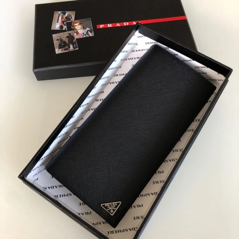 Bargain Prada Wallets Purse