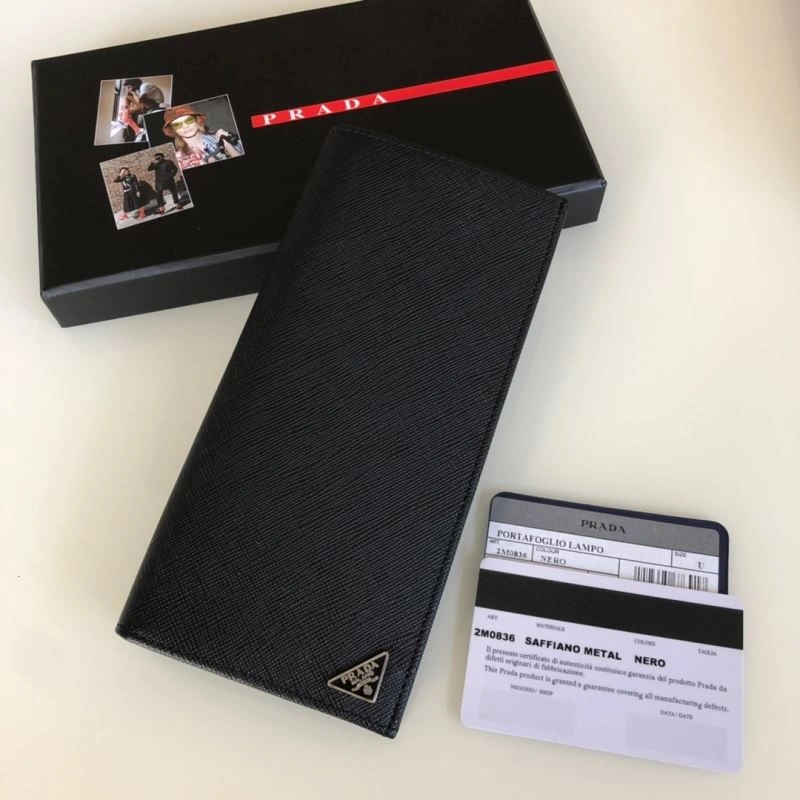 Bargain Prada Wallets Purse