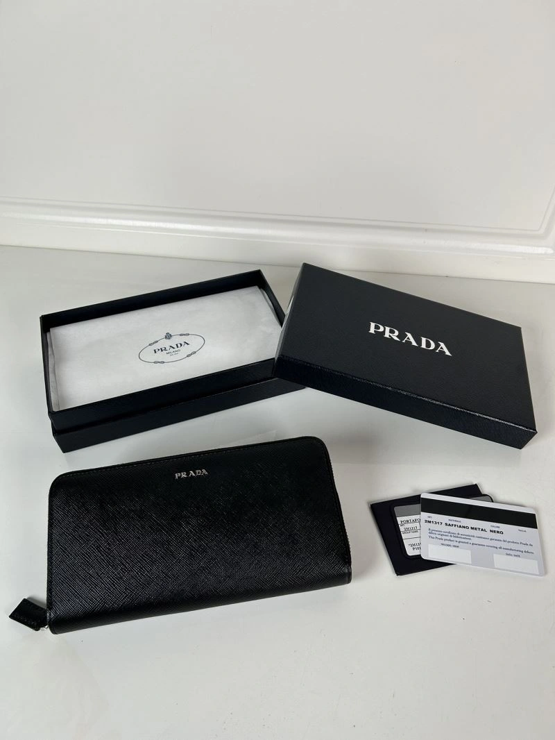 Prada Wallets Purse