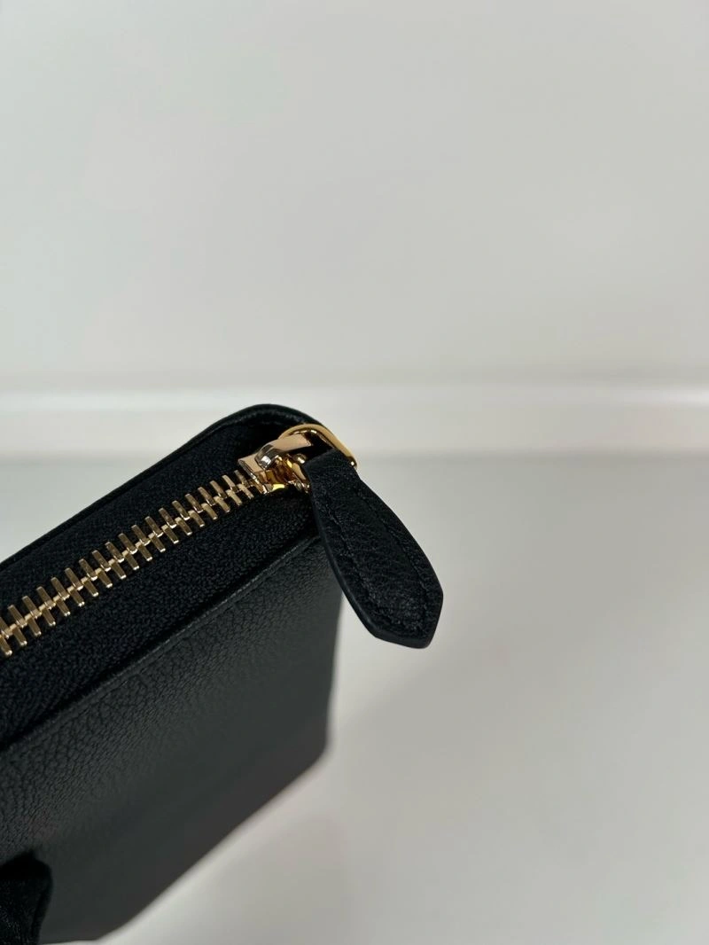 Value-priced Prada Wallets Purse