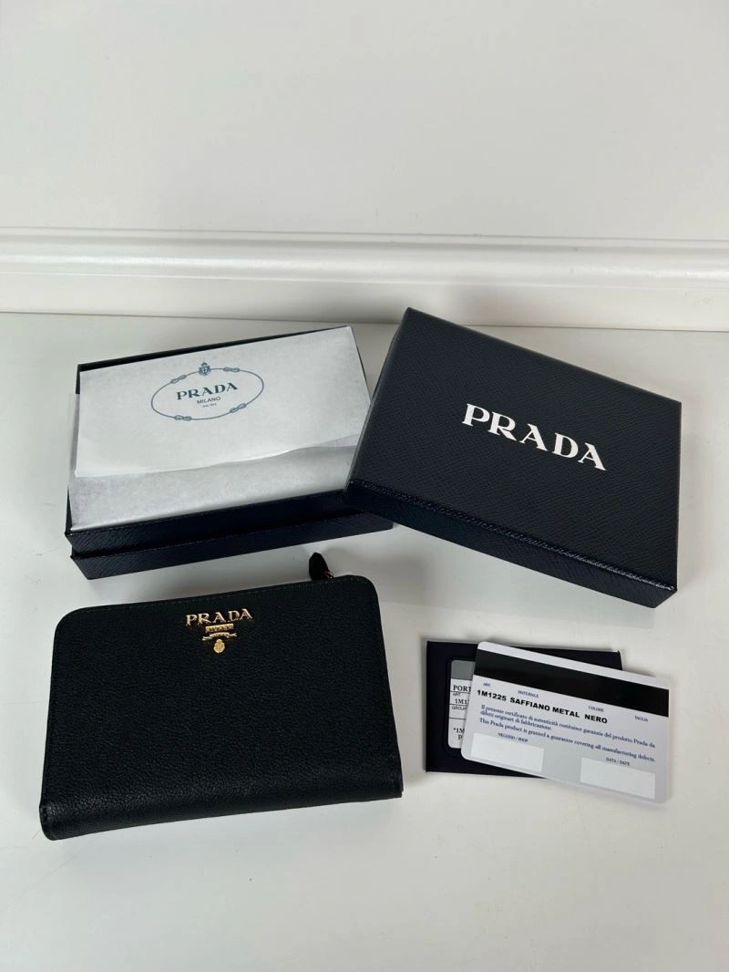 Prada Wallets Purse