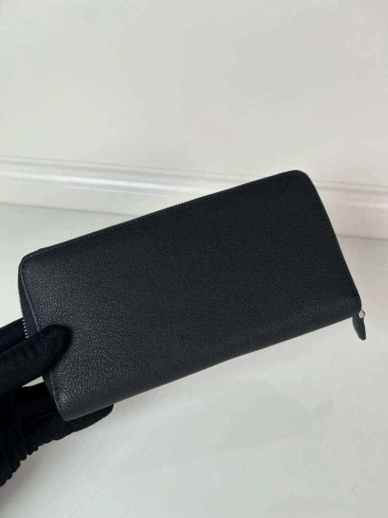 Bargain Prada Wallets Purse