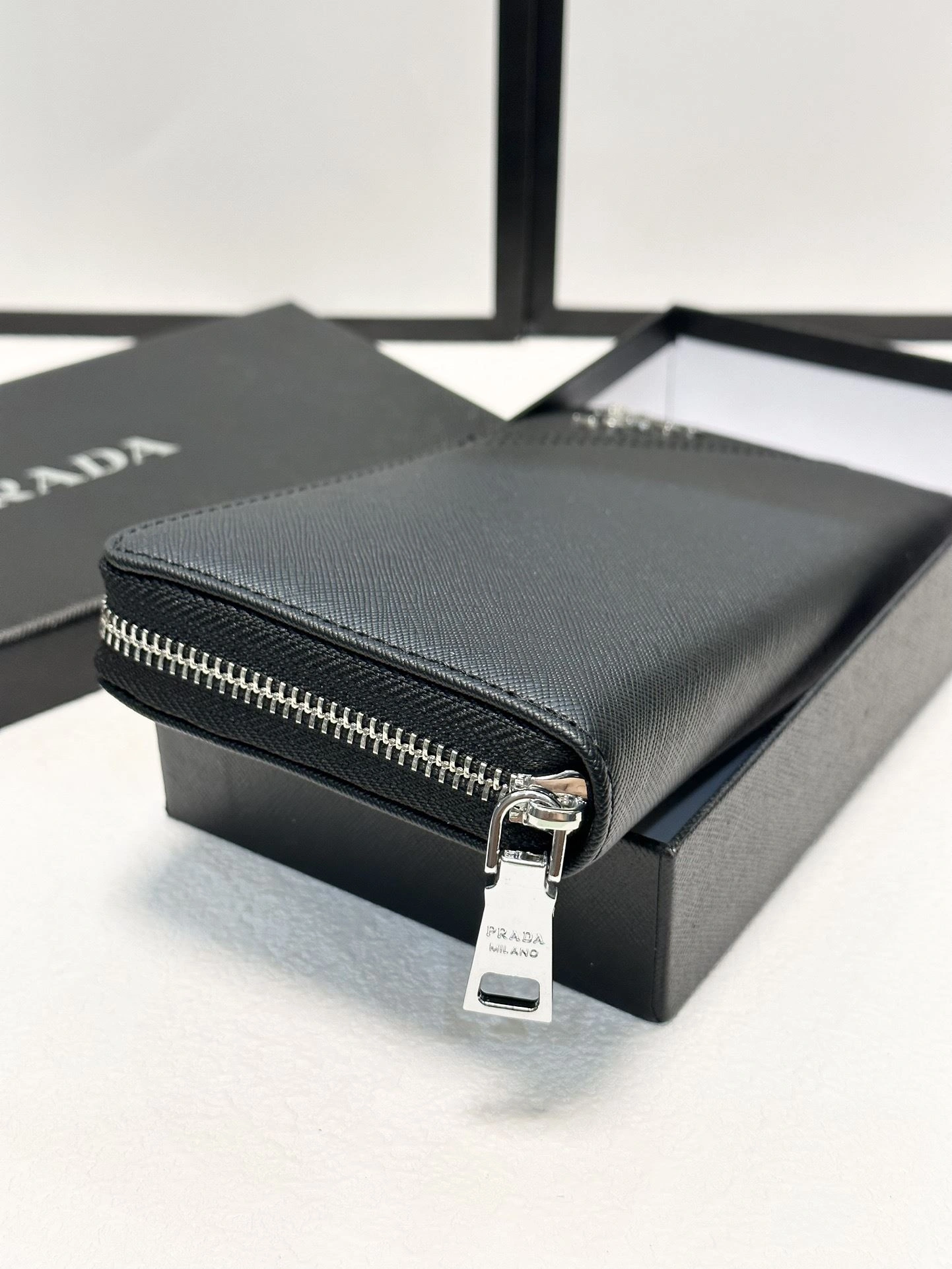 High fidelity Prada Wallets Purse