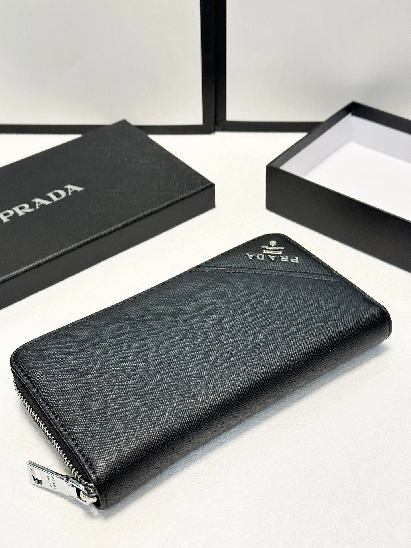 High fidelity Prada Wallets Purse