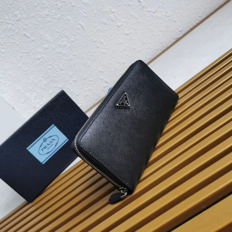 High accuracy Prada Wallets Purse