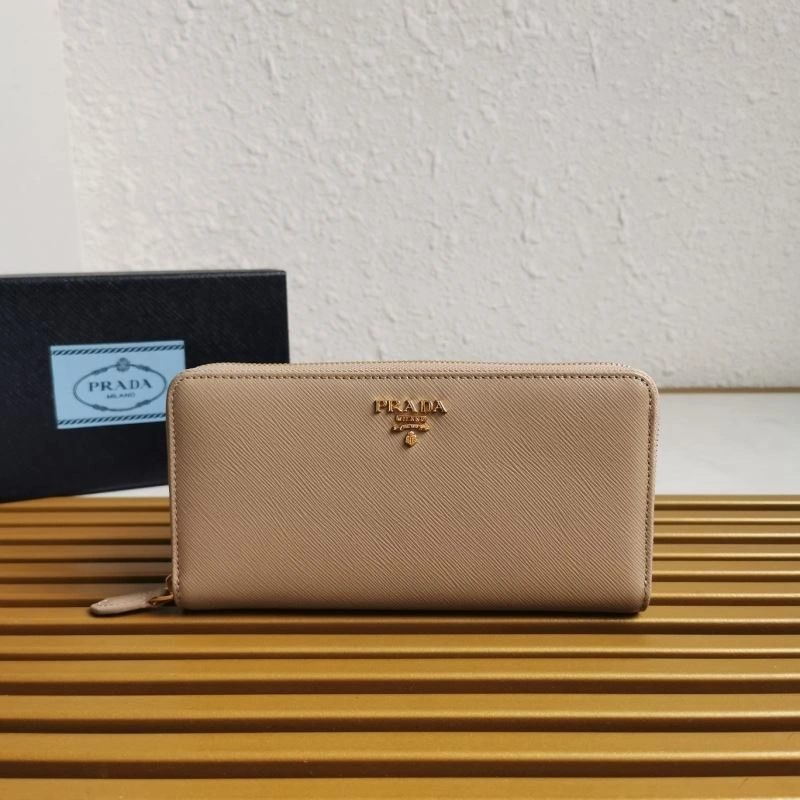 Prada Wallets Purse