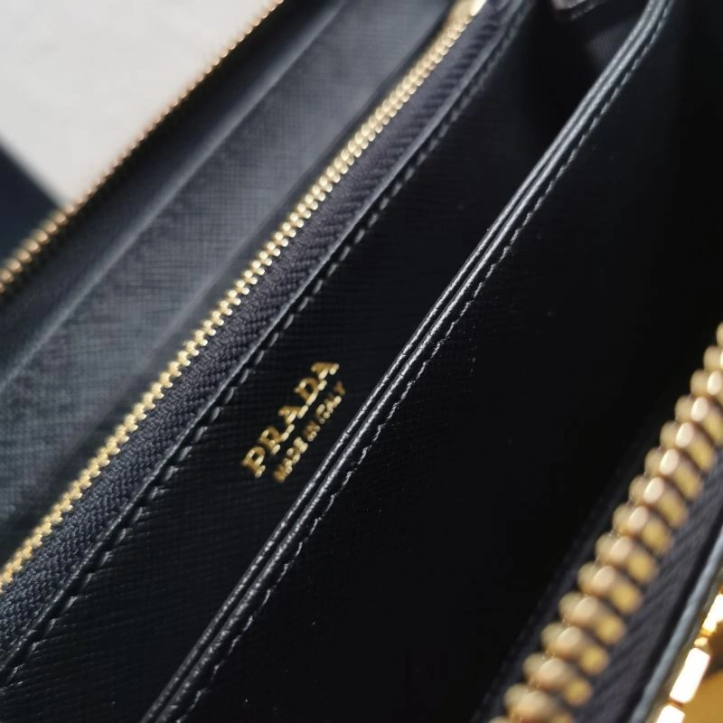 Legit Prada Wallets Purse