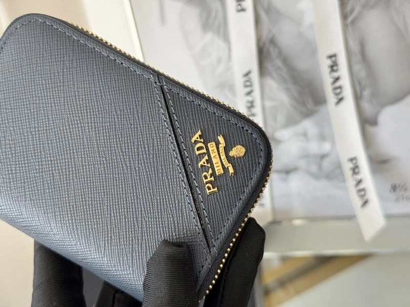 Inexpensive Prada Wallets Purse