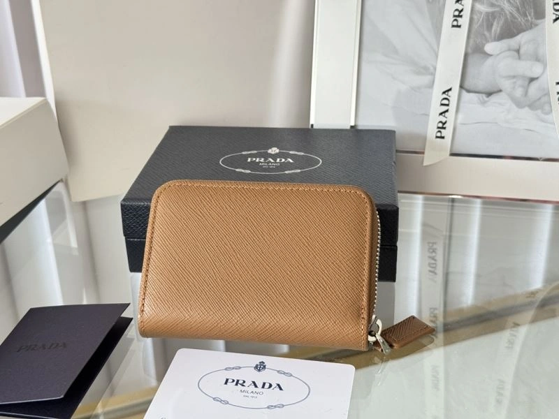 Value-priced Prada Wallets Purse