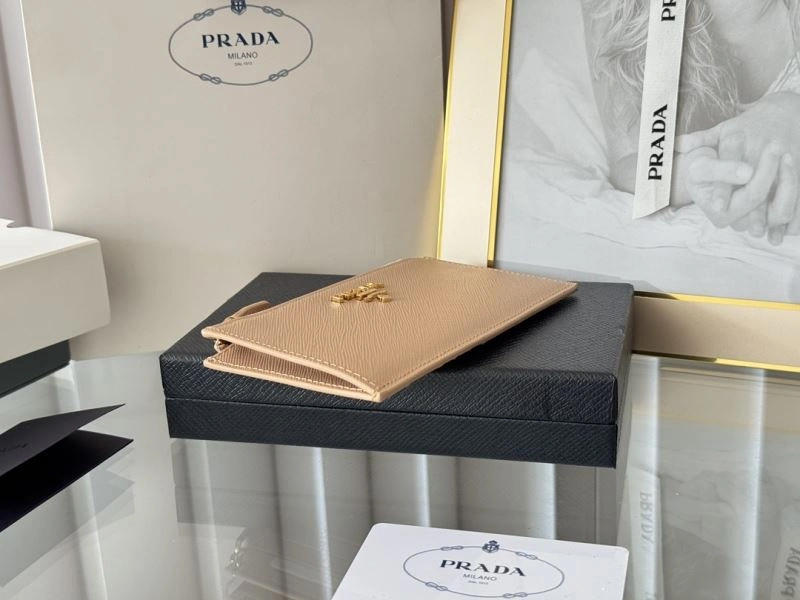 Cut-rate Prada Wallets Purse