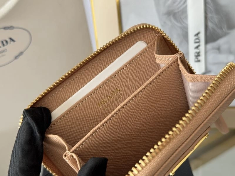 Value-priced Prada Wallets Purse