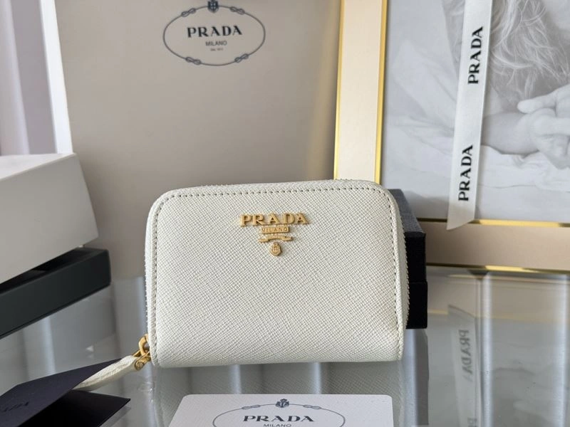 Cut-rate Prada Wallets Purse