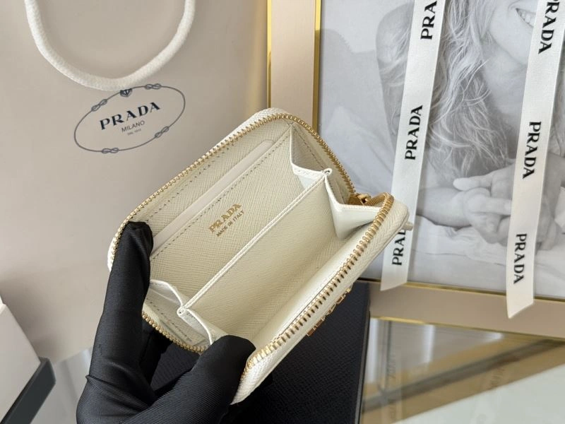 Cut-rate Prada Wallets Purse