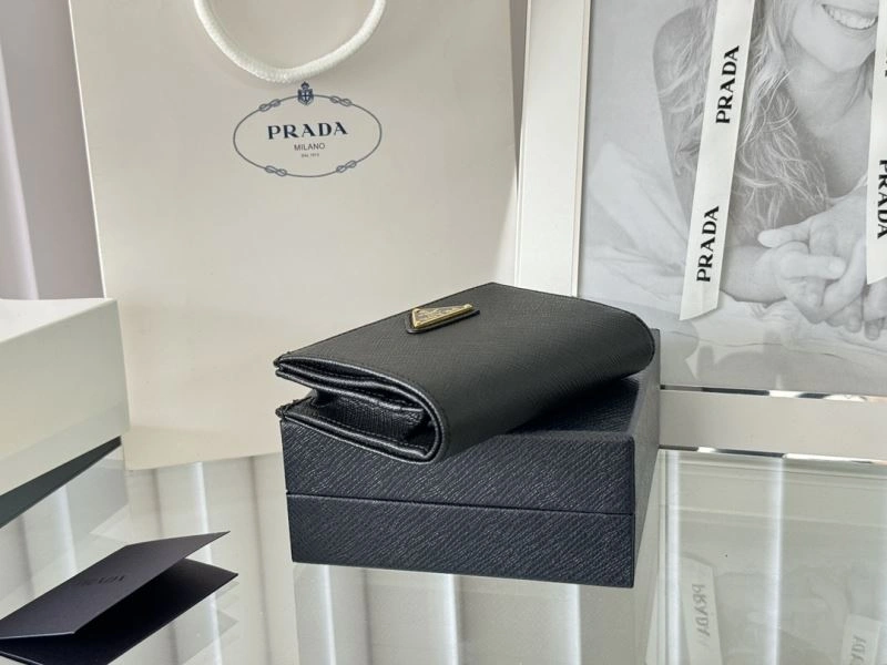 Official Prada Wallets Purse