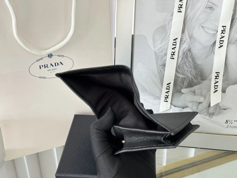 Official Prada Wallets Purse